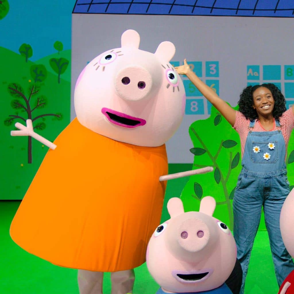 Touring - Round Room Live